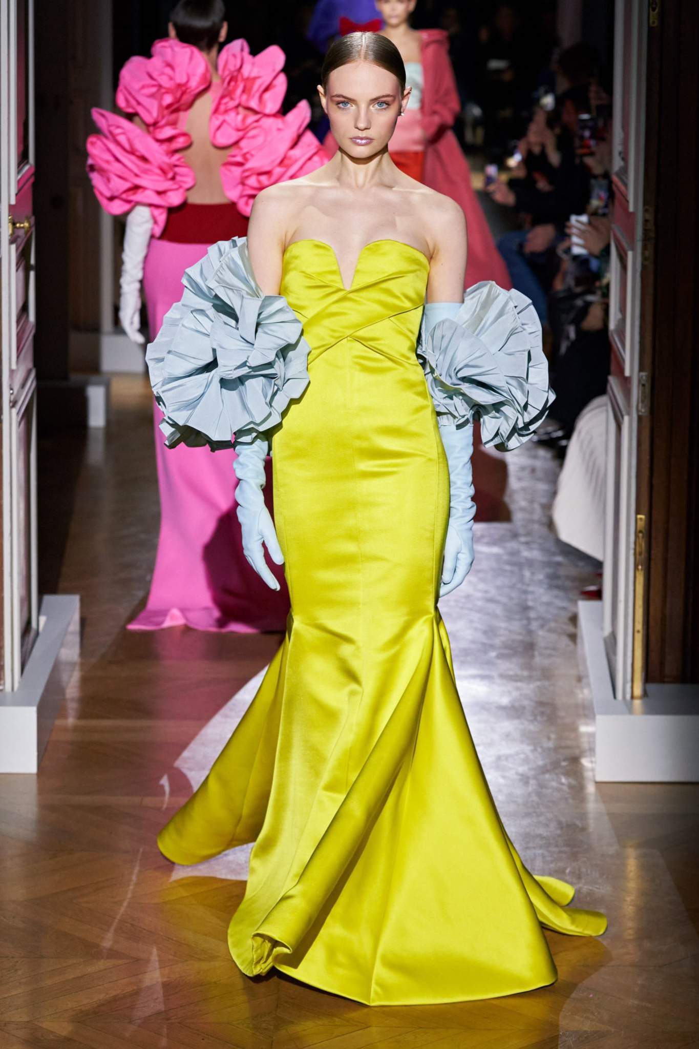 All about Haute Couture Spring Summer 2020 – Ayerhs Magazine