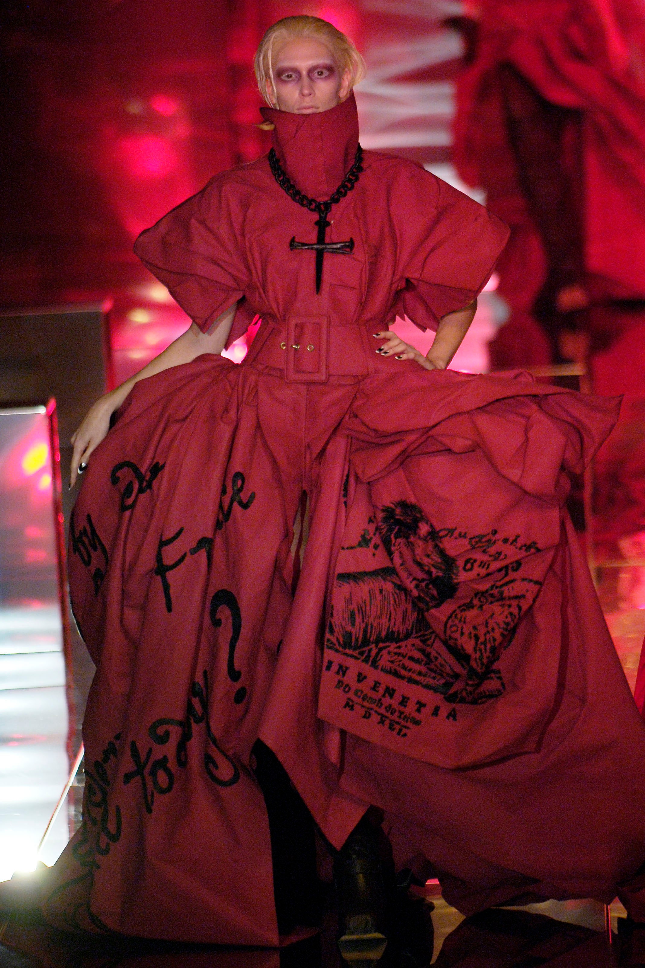 Greatest moments of Christian Dior Couture by John Galliano – Ayerhs ...