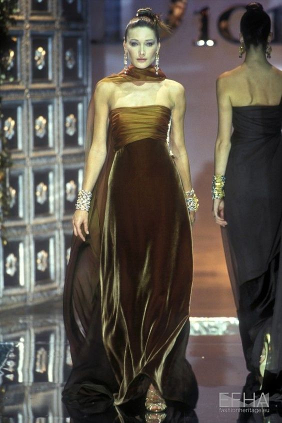 Greatest moments of Christian Dior Couture by John Galliano – Ayerhs ...