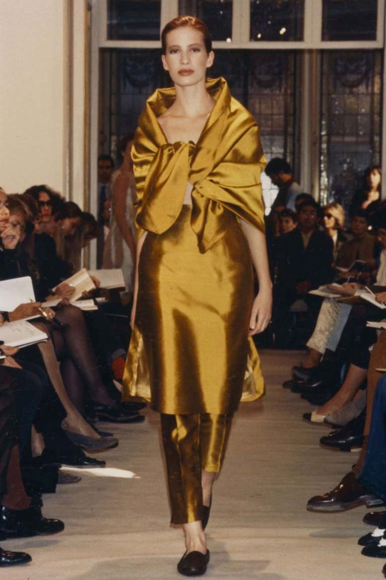 90s Prada:The best Ever – Ayerhs Magazine