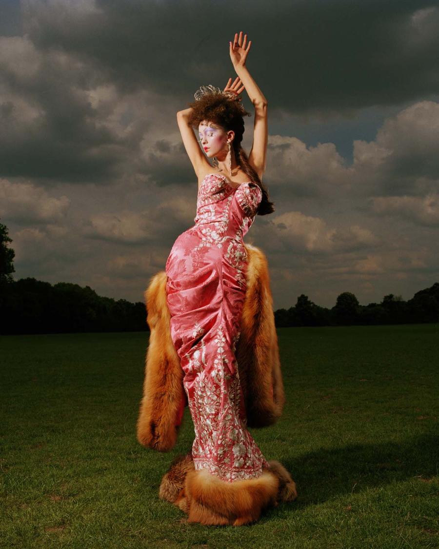 Dior Couture Fall 2004 for Vogue Japan – Ayerhs Magazine
