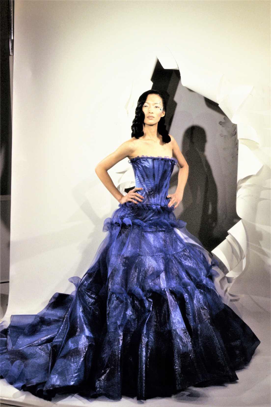 Christian Dior Couture Spring 1999: Dior’s Surrealist Dreamscape ...