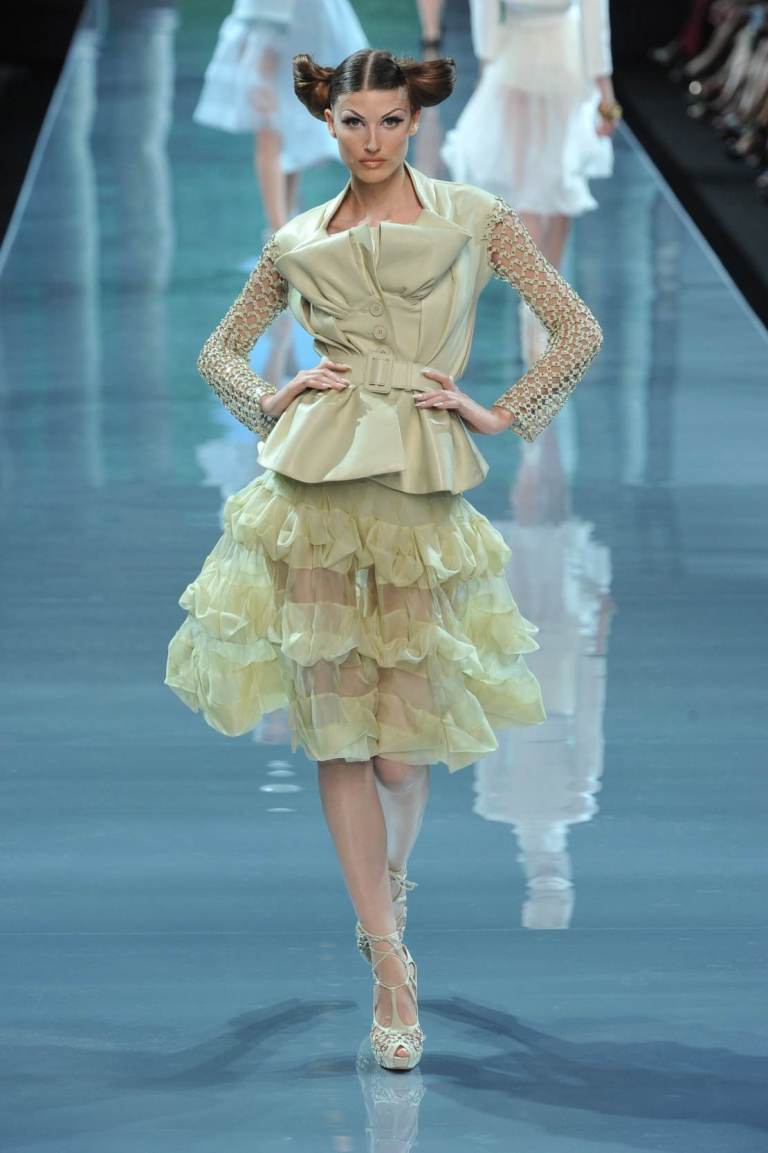 Christian Dior Couture Fall 2008: Galliano’s Couture Renaissance ...