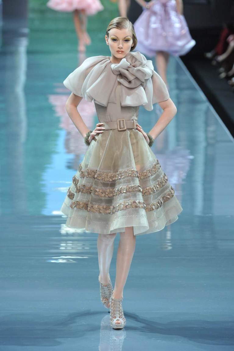 Christian Dior Couture Fall 2008: Galliano’s Couture Renaissance ...
