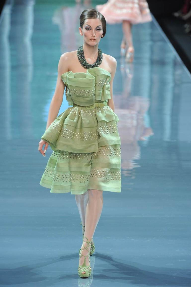 Christian Dior Couture Fall 2008: Galliano’s Couture Renaissance ...