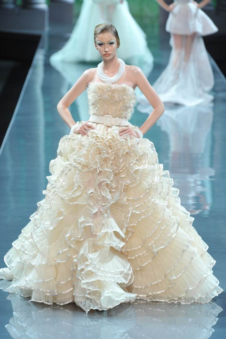 Christian Dior Couture Fall 2008: Galliano’s Couture Renaissance ...