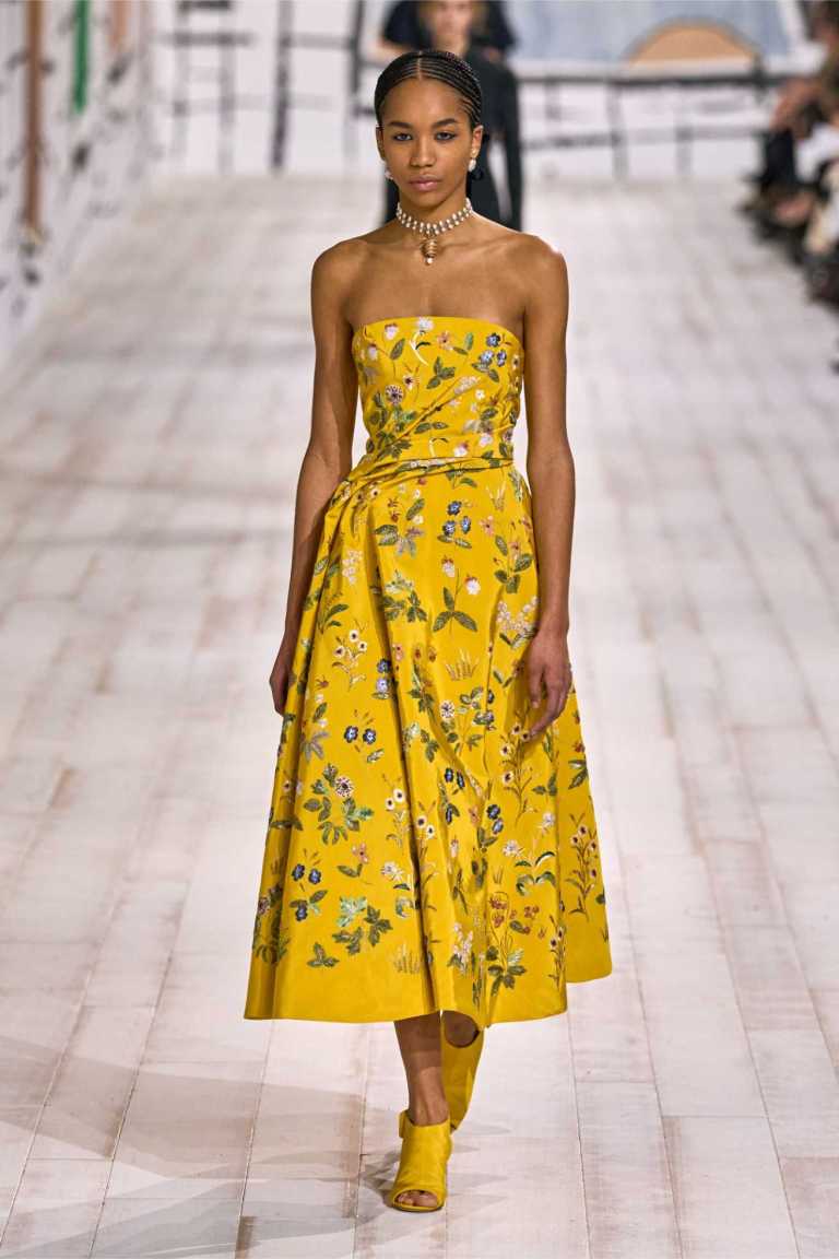 All About Couture Spring 2024 – Ayerhs Magazine
